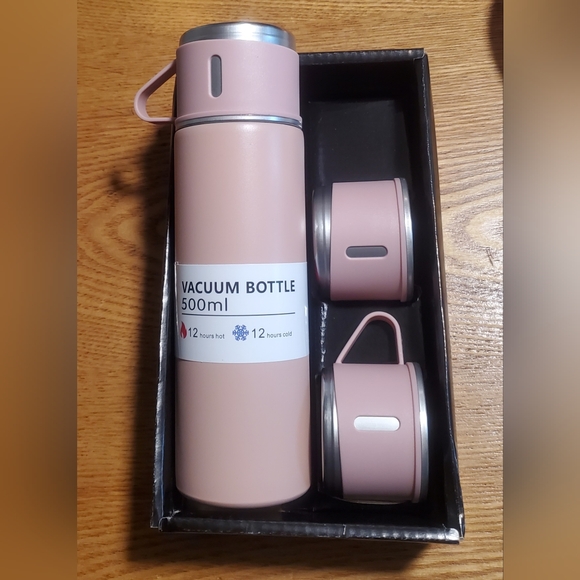 Dining | Pink Thermos With Three Lids In Gift Box | Poshmark
